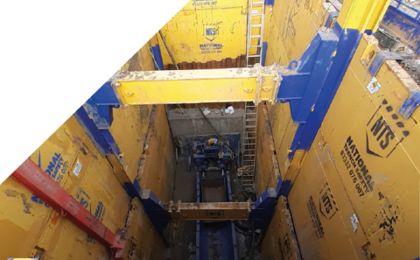 Slide Rail Enclosed Shoring - National Trench Safety UK